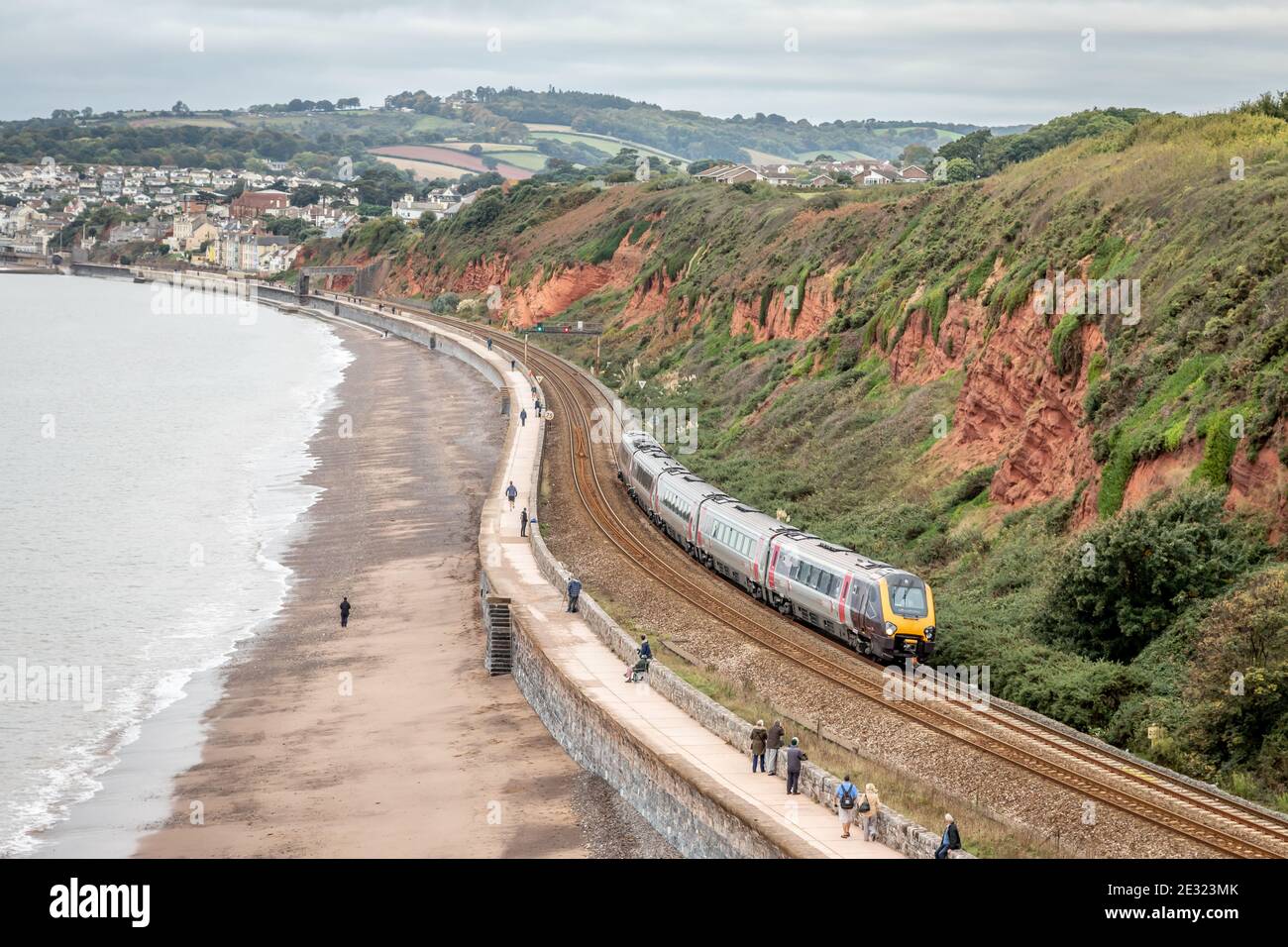 Cross Country Class 221 Super Voyager skirts along the sea wall at ...