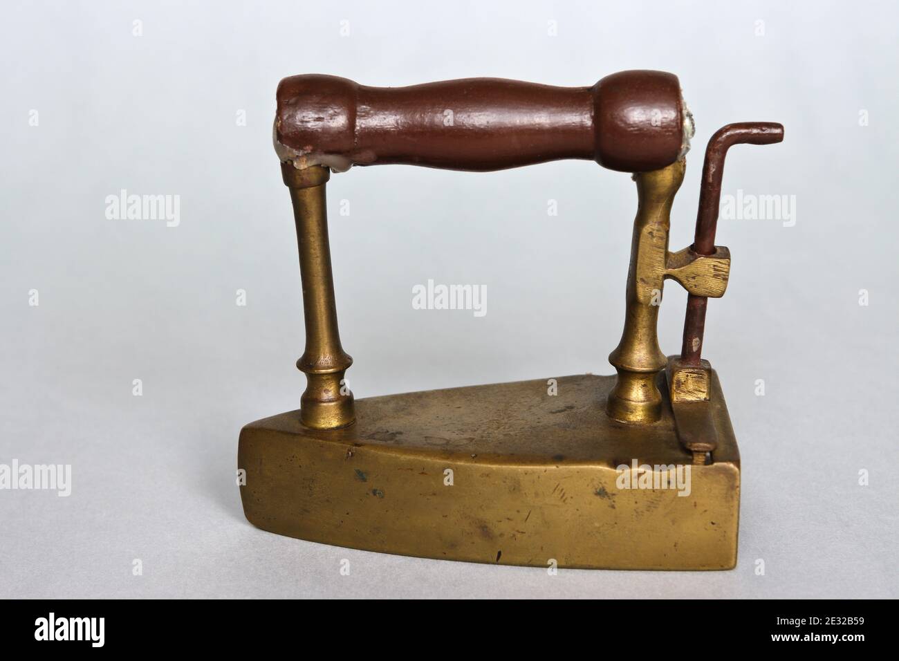 Cast iron body hi-res stock photography and images - Alamy