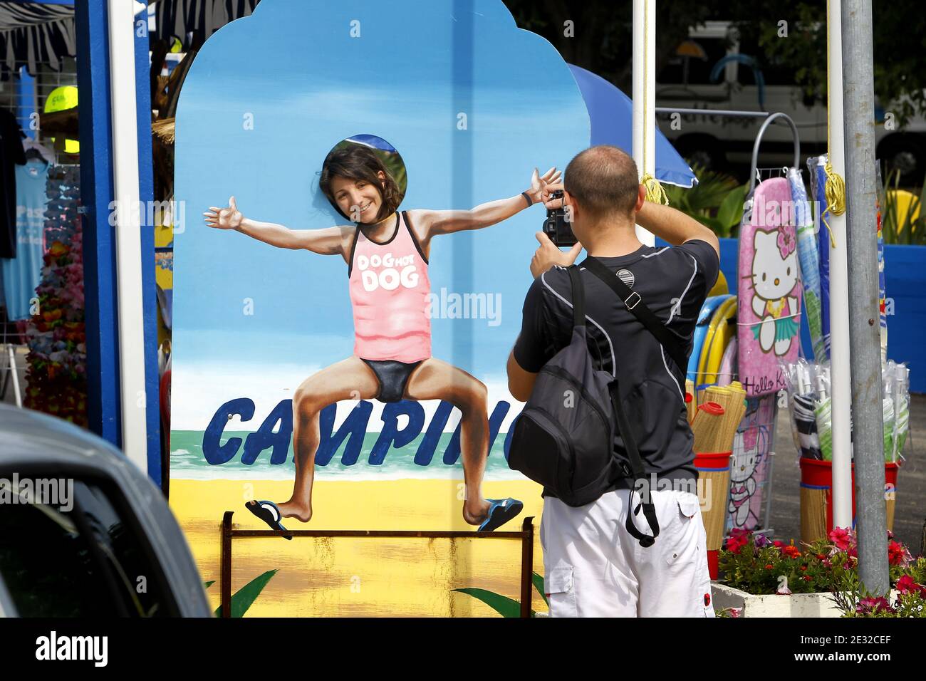 Suite au succes du film 'Camping 2', le camping des Flots Bleus, lieu ...