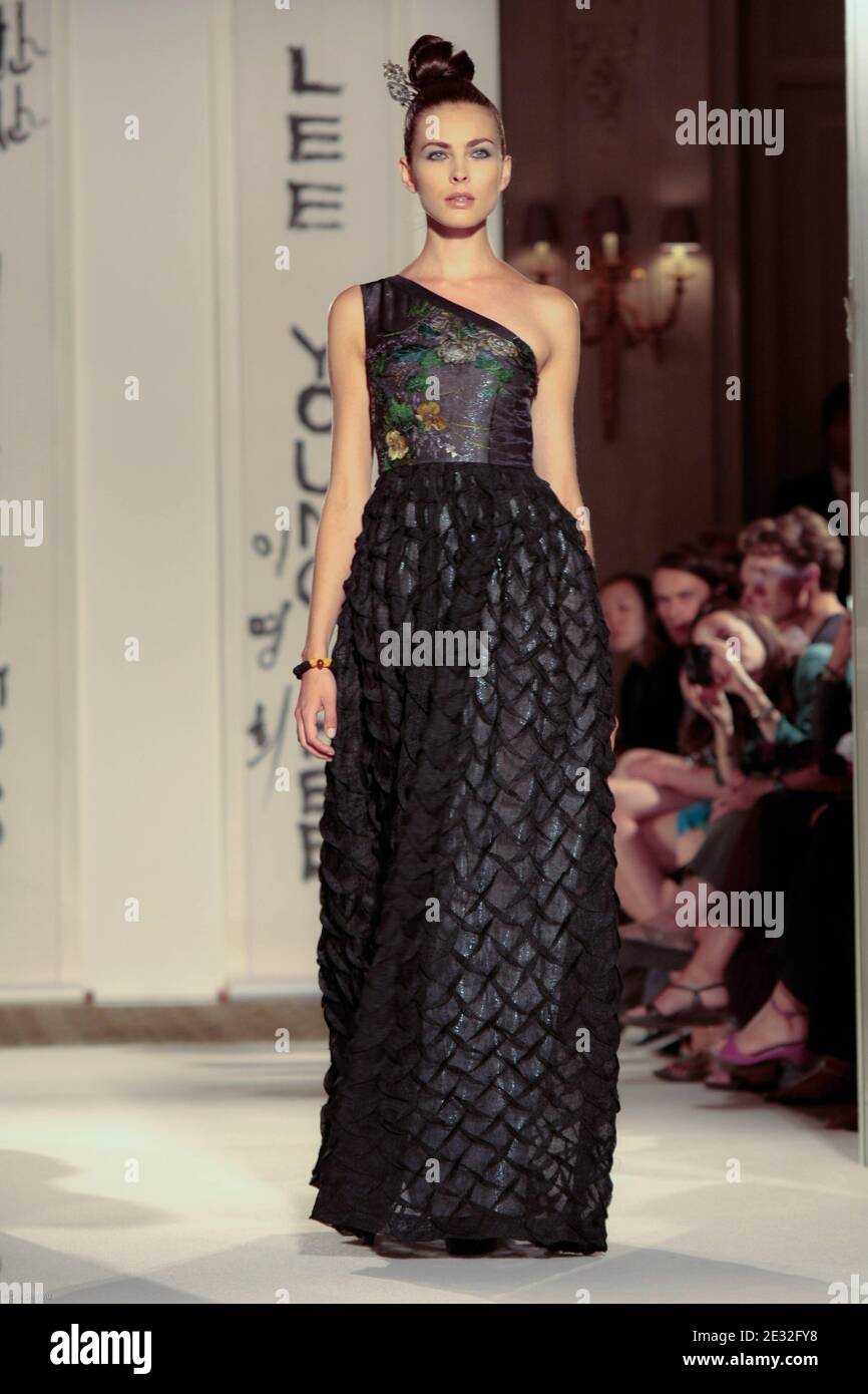 Lee young hee designer hi-res stock photography and images - Alamy