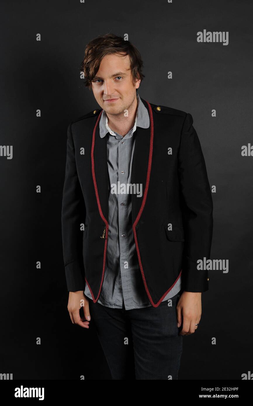 British singer, songwriter, guitarist, pianist and frontman of the band ...