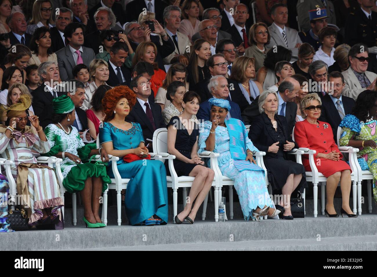 L-R : Mali's first lady Lobbo Traore Toure, Congolese first lady ...