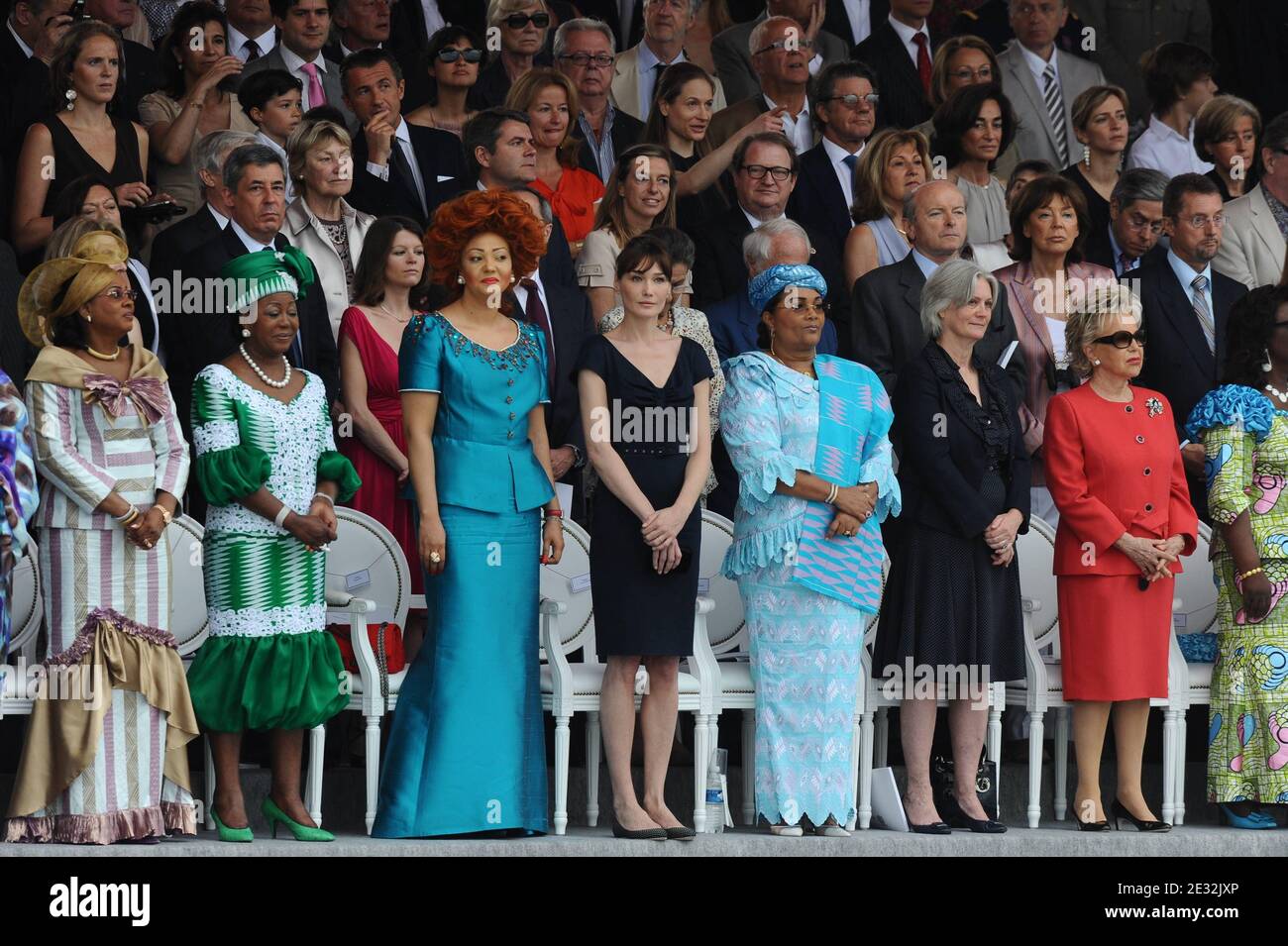 L-R : Mali's first lady Lobbo Traore Toure, Congolese first lady ...