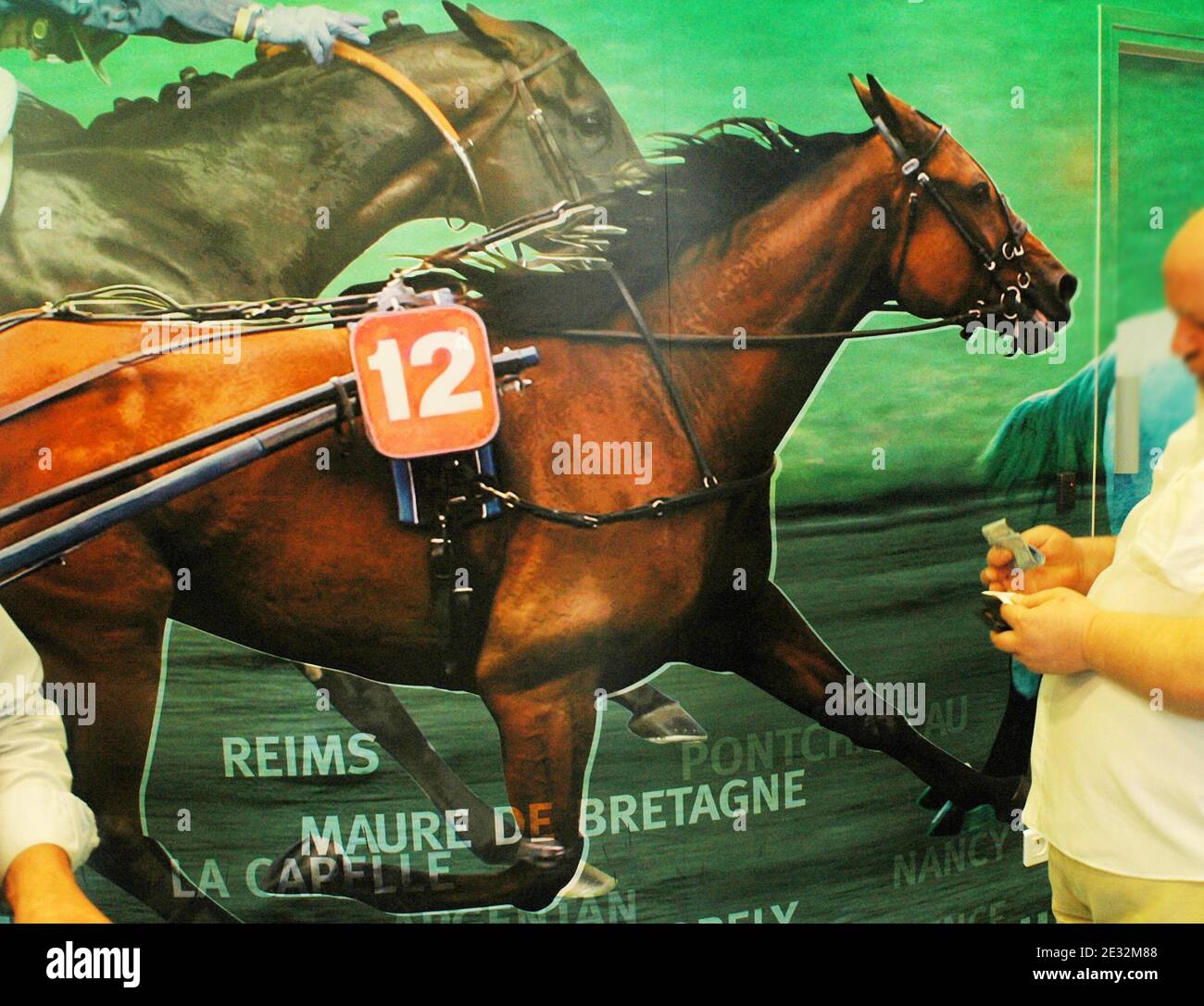 Pari mutuel urbain hi-res stock photography and images - Alamy