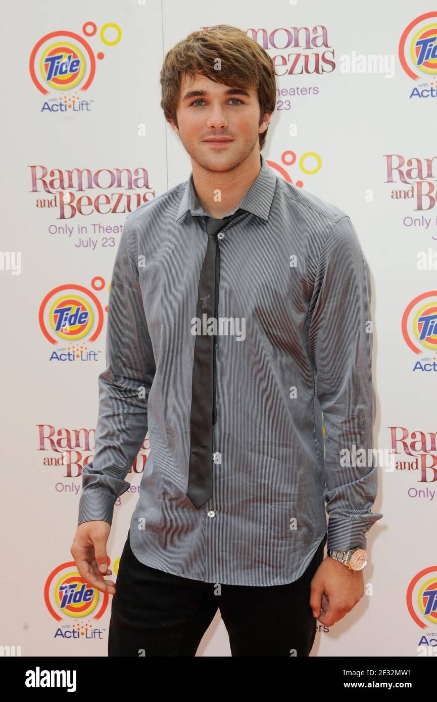 Hutch Dano attends the premiere of 'Ramona and Beezus' presented by ...