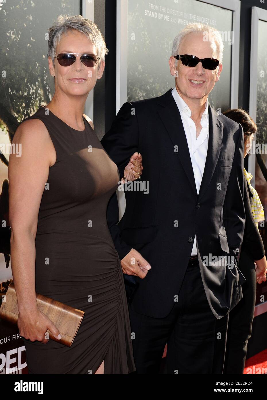 "Jamie Lee Curtis and Christopher Guest attend the premiere of Warner ...