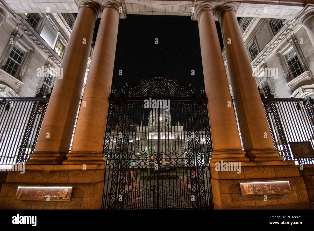Which houses the department of the taoiseach hi-res stock photography ...
