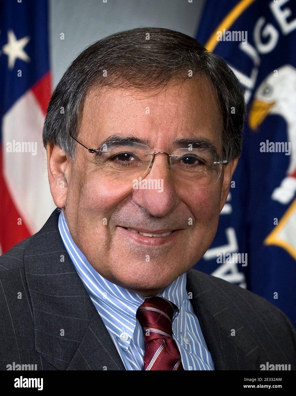 Leon Panetta official portrait crop Stock Photo - Alamy