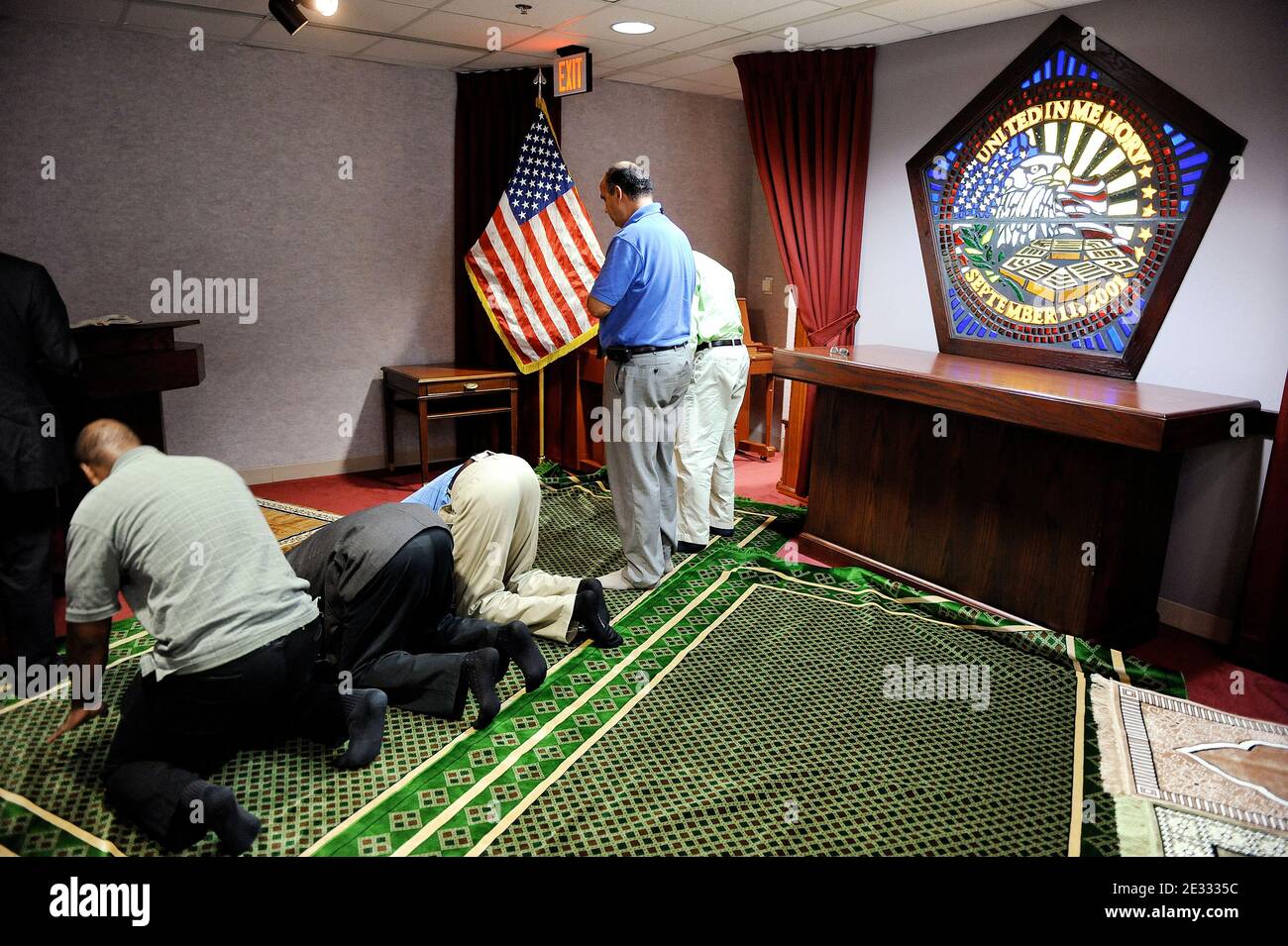Pentagon chapel hi-res stock photography and images - Alamy