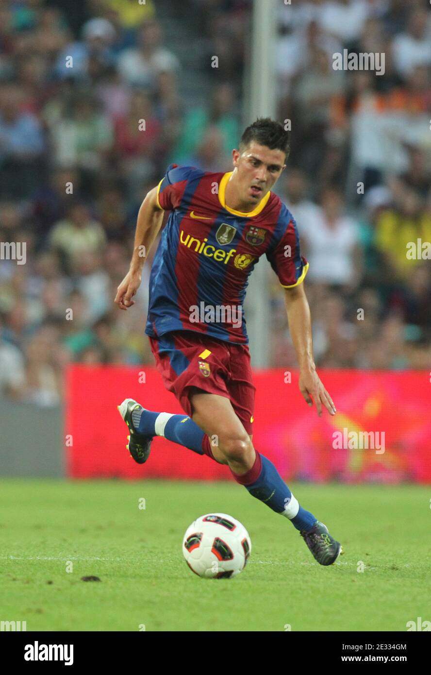 David villa 2010 trophy hi-res stock photography and images - Alamy