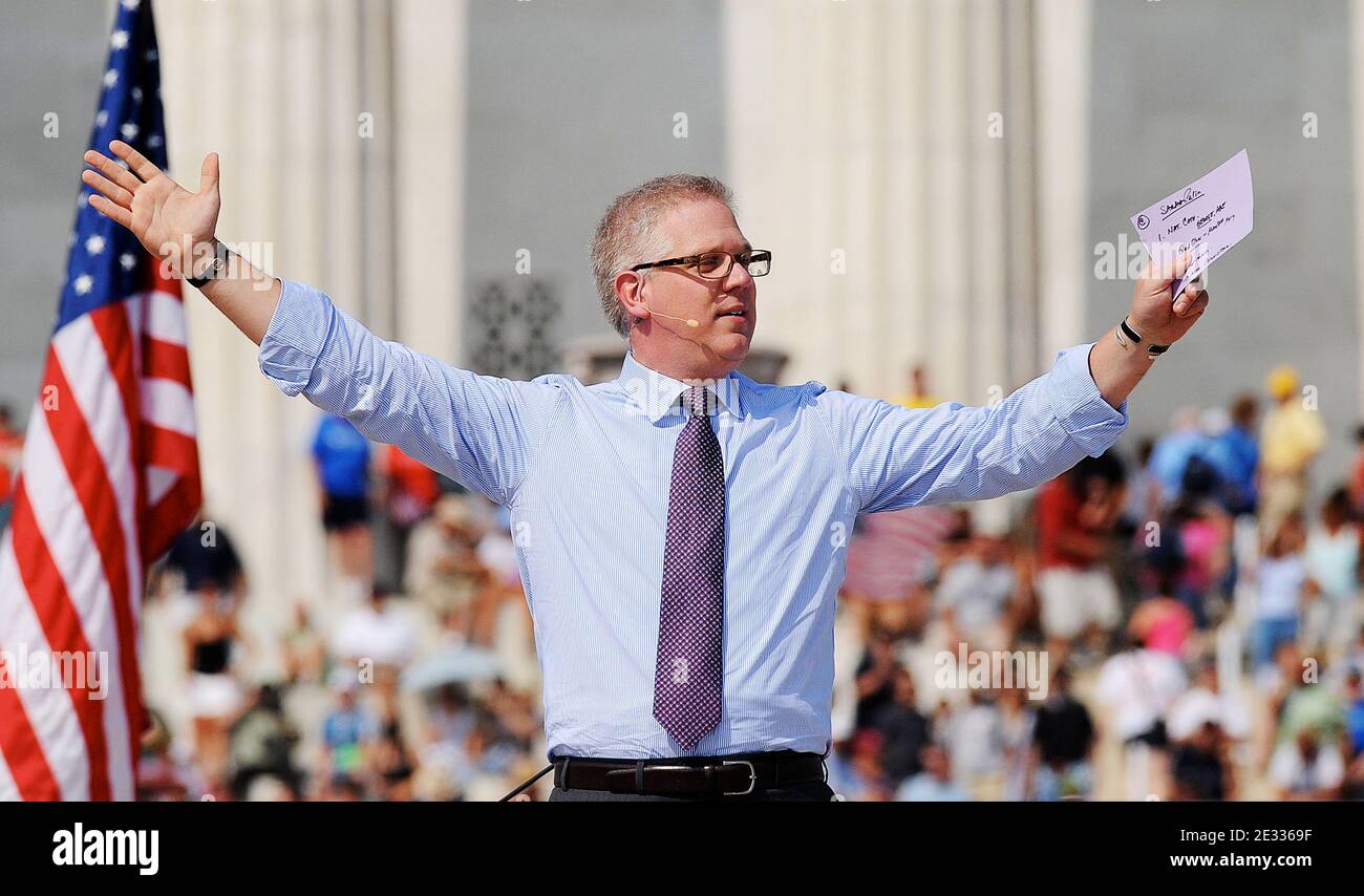 Glenn beck hi-res stock photography and images - Alamy