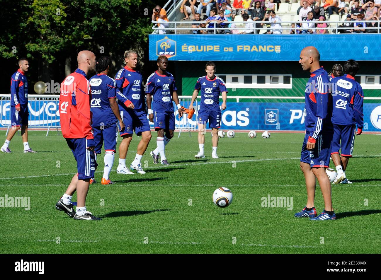Fabien barthez 2010 hi-res stock photography and images - Alamy