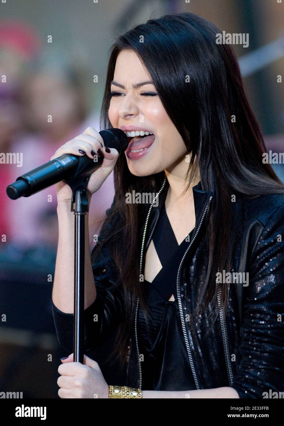 Singer Miranda Cosgrove signs autographs following her performance ...