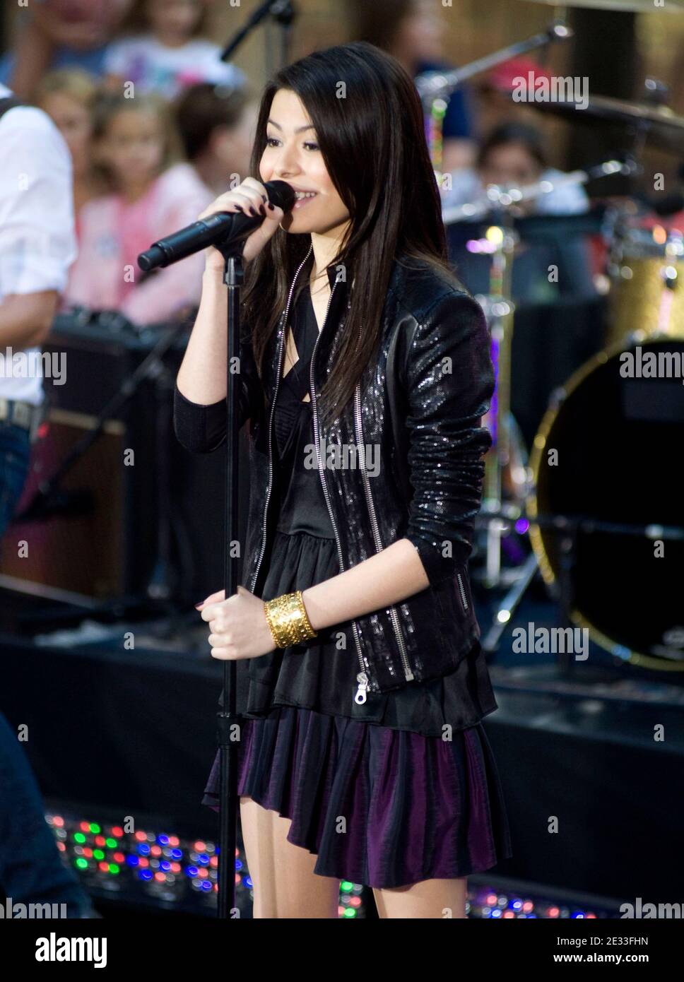 Singer Miranda Cosgrove signs autographs following her performance ...