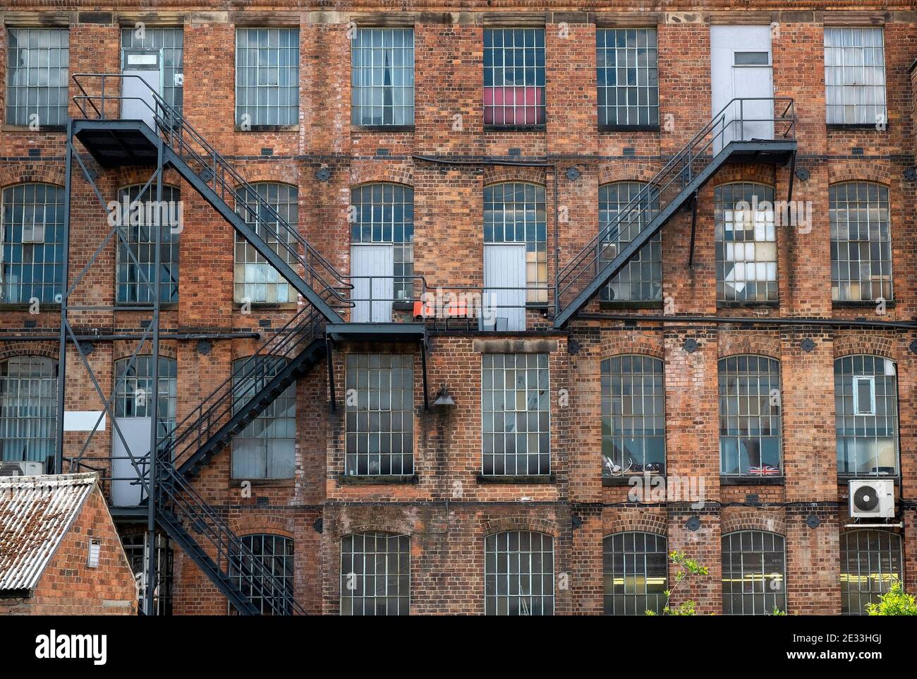 Lace mill hi-res stock photography and images - Alamy