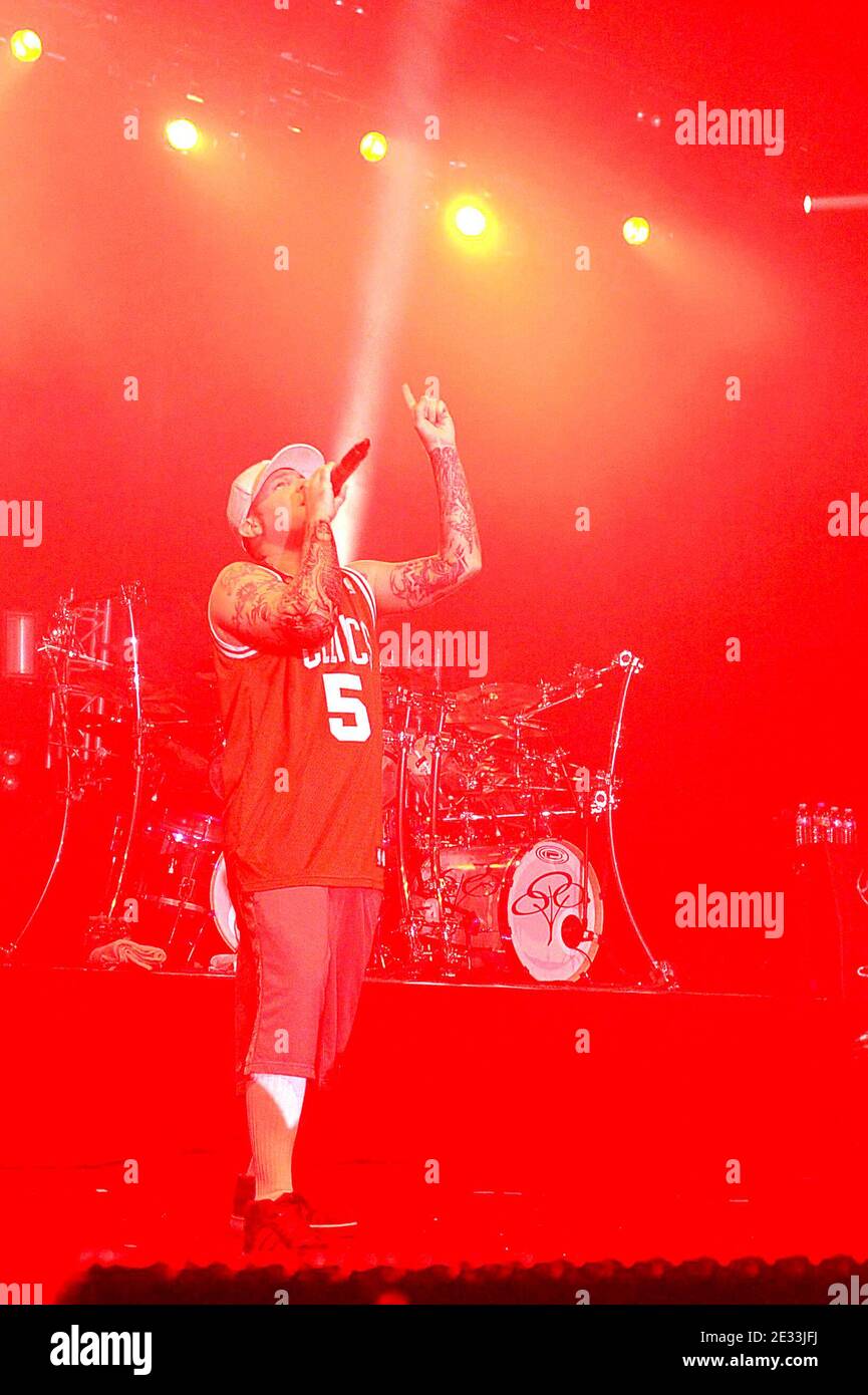 Fred Durst of Limp Bizkit performs live onstage at l'Olympia, Paris ...