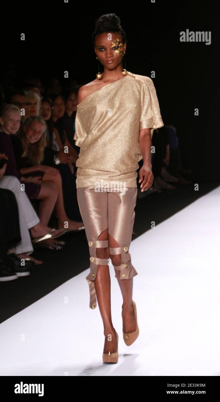 Models display creations from Project Runway Season 8 Finale designer ...