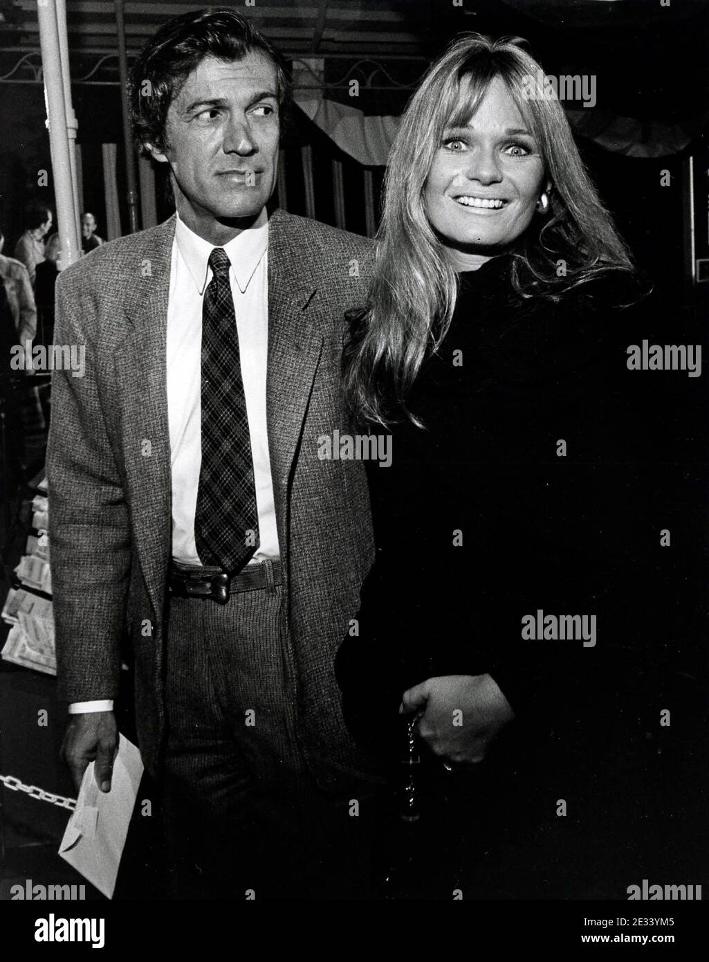 Valerie perrine hi-res stock photography and images - Alamy