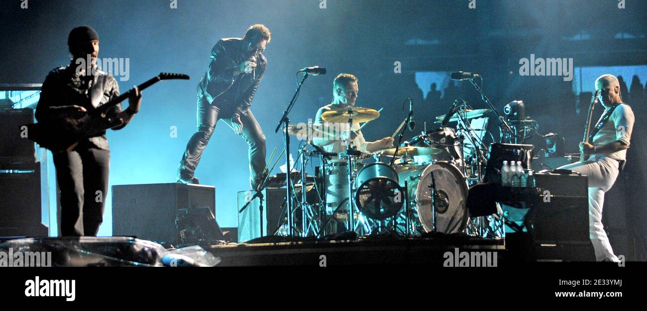 U2 guitarist the edge performs on stage hi-res stock photography and ...