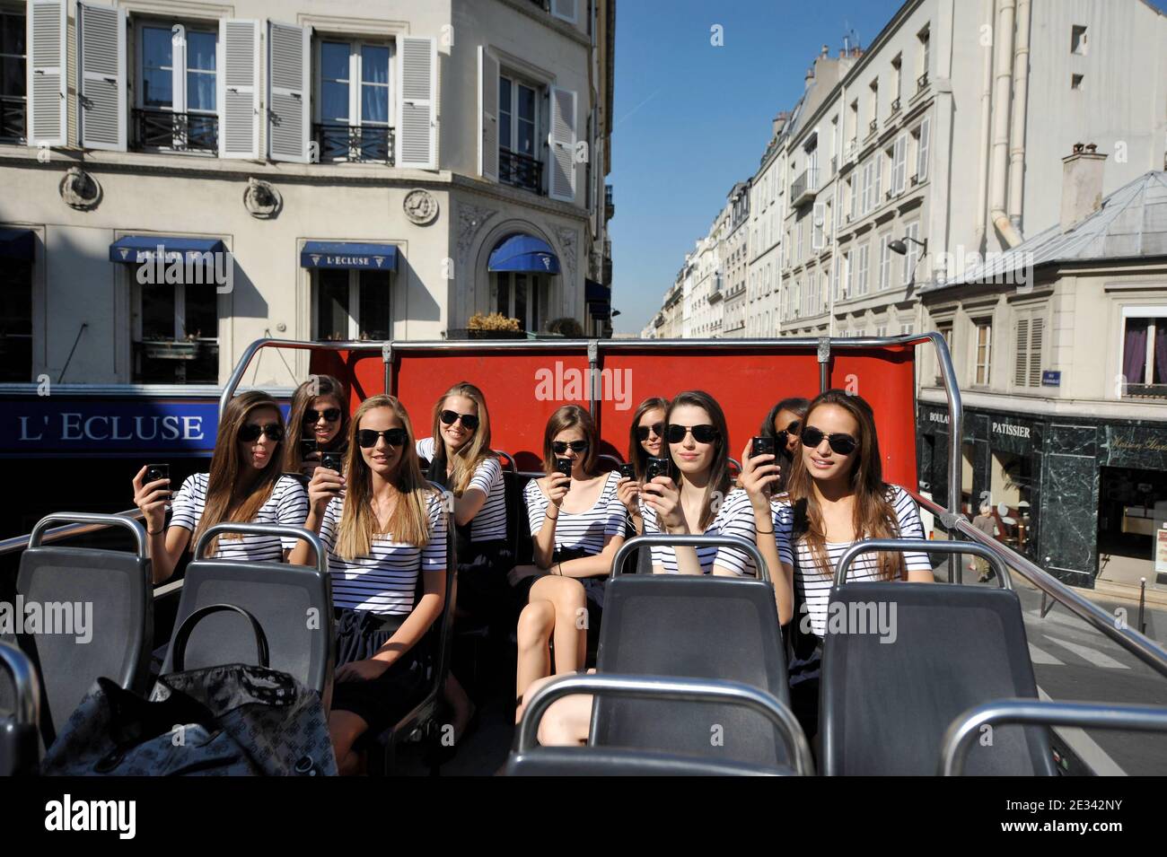 The ten French finalists of the Elite Model Look 2010 modelling contest ...