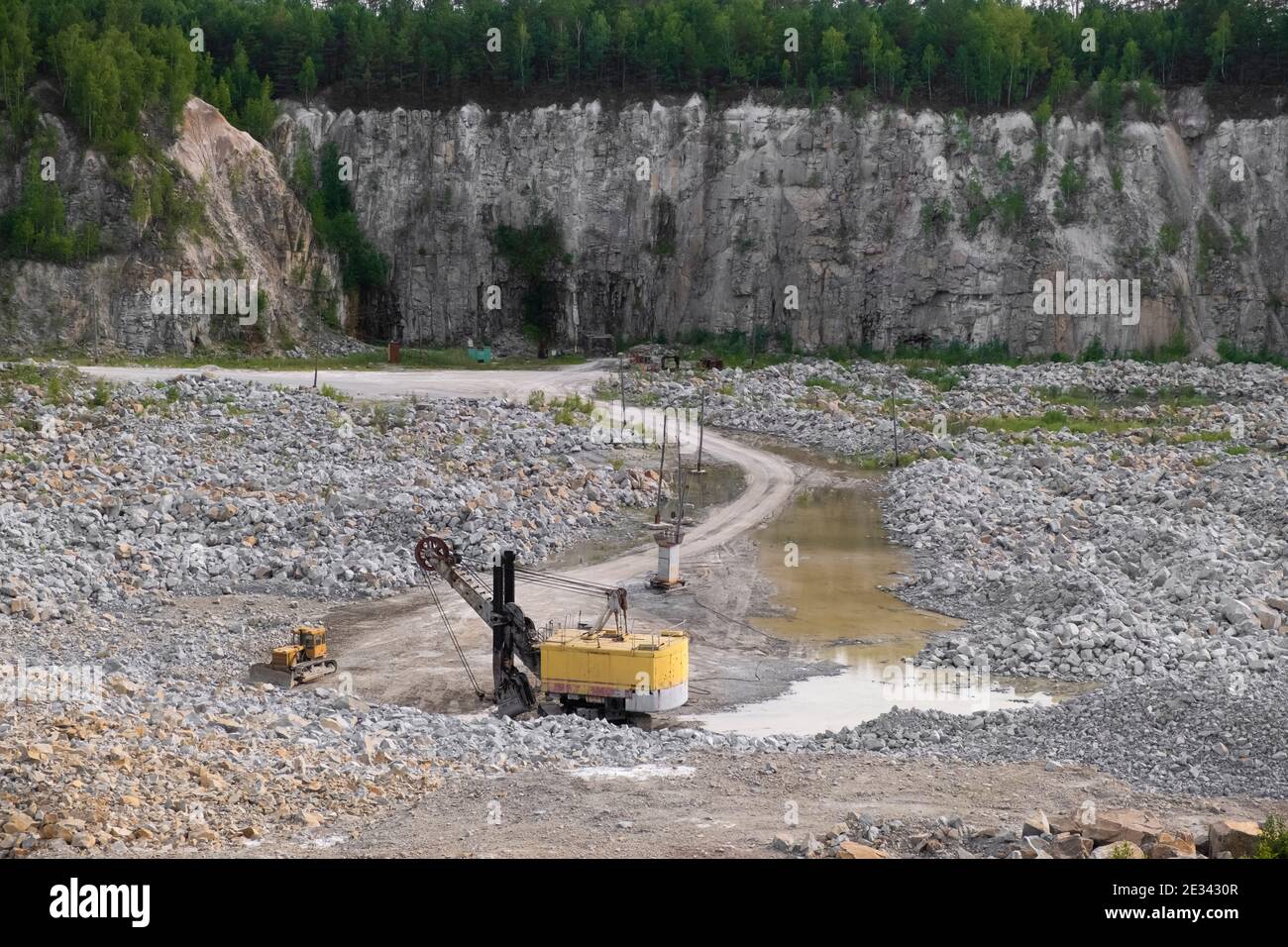 Granite extraction mining hi-res stock photography and images - Alamy
