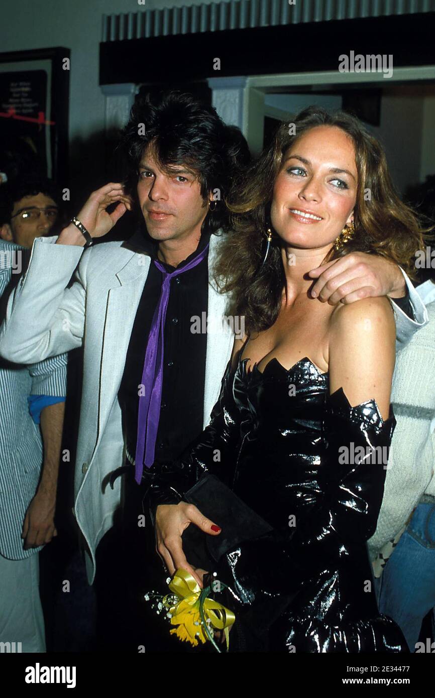 Catherine Bach And Robert Shields 1983 Credit: Ralph Dominguez ...
