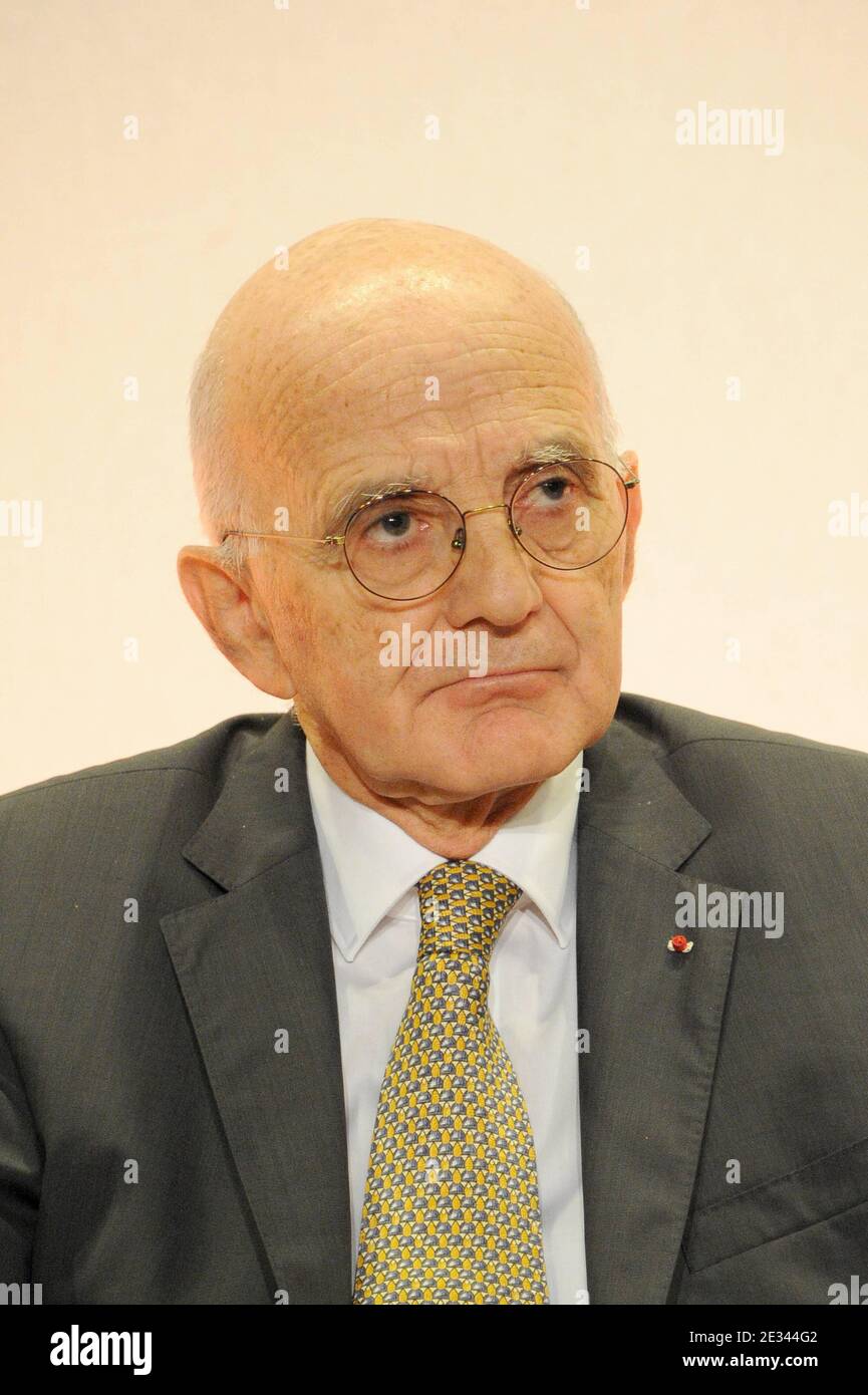 Gerard saillant hi-res stock photography and images - Alamy