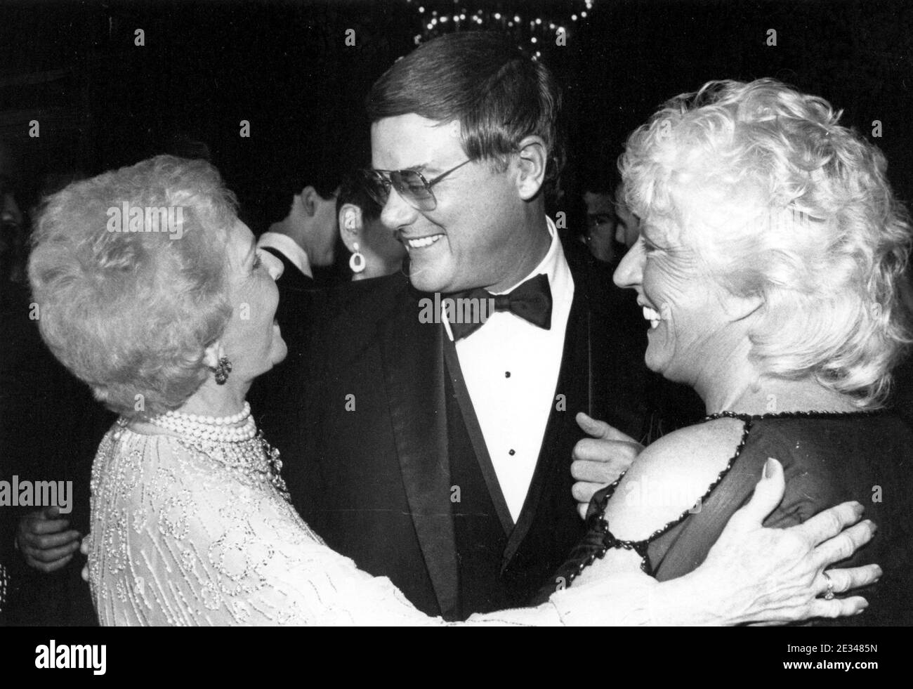 Larry Hagman Mom Dallas" Star Larry Hagman Beat 2 Cancers Before