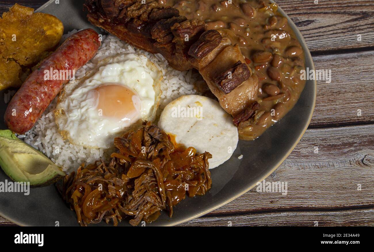 Typically colombian hi-res stock photography and images - Alamy