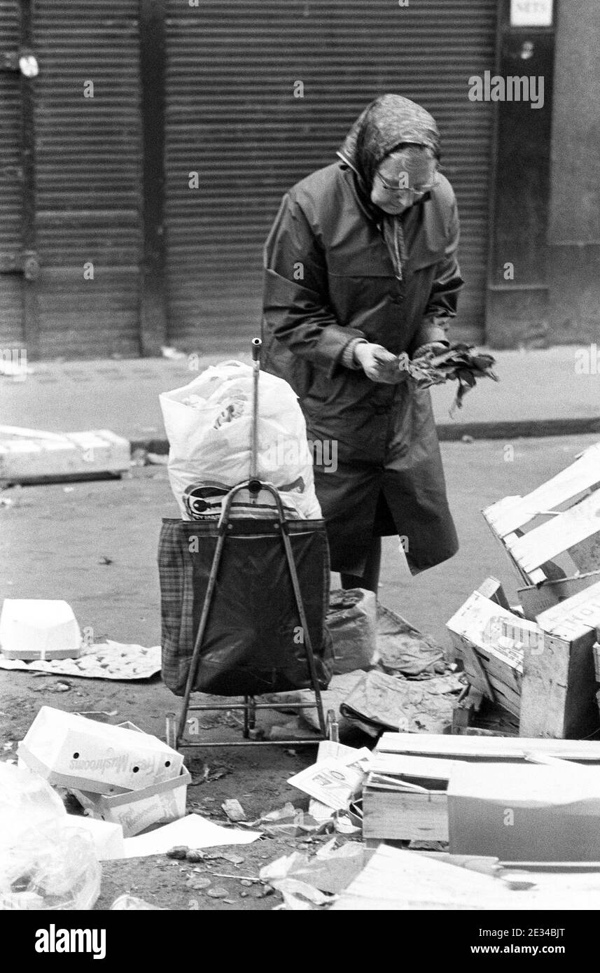 Poverty britain 1970s Black and White Stock Photos & Images - Alamy