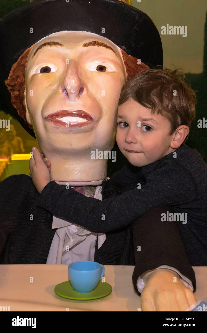 Interactive exhibits hi-res stock photography and images - Alamy