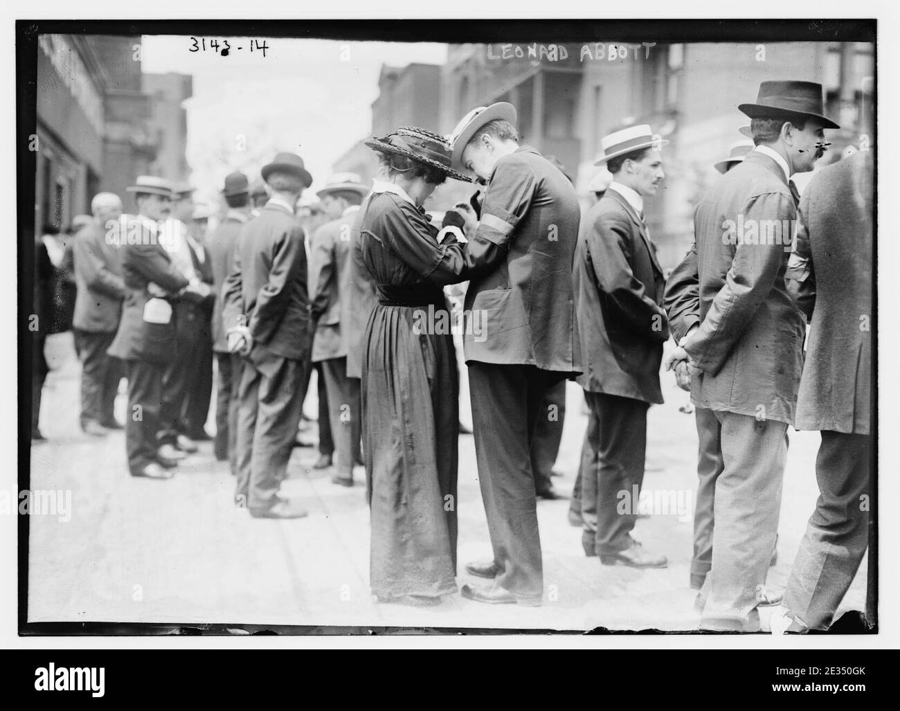 Leonard abbott hi-res stock photography and images - Alamy