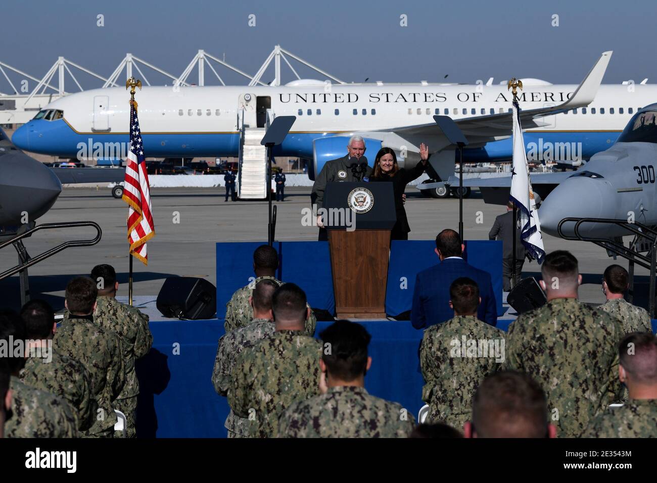 Naval air station lemoore hi-res stock photography and images - Alamy