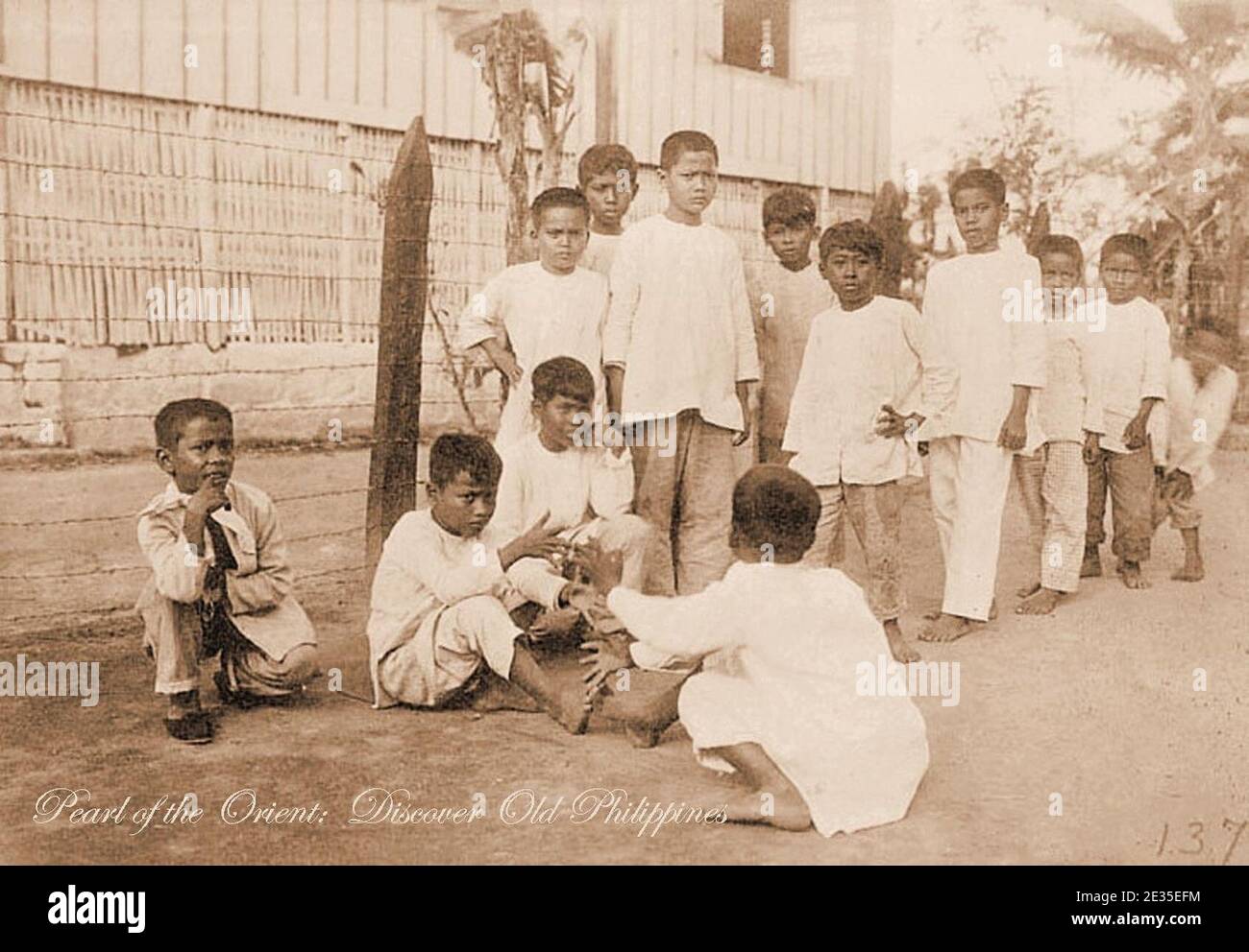 Luksong tinik hi-res stock photography and images - Alamy