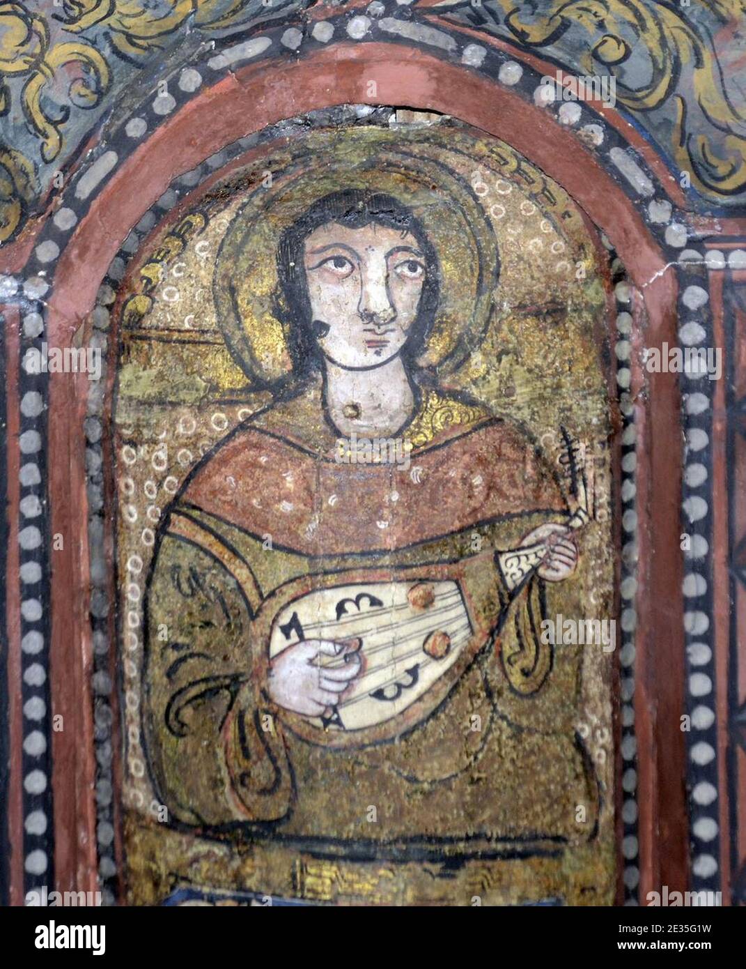 Lute family hi-res stock photography and images - Alamy