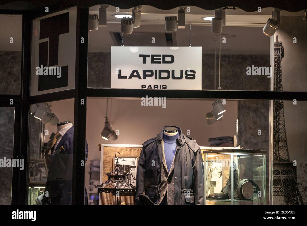 Ted lapidus logo hi-res stock photography and images - Alamy
