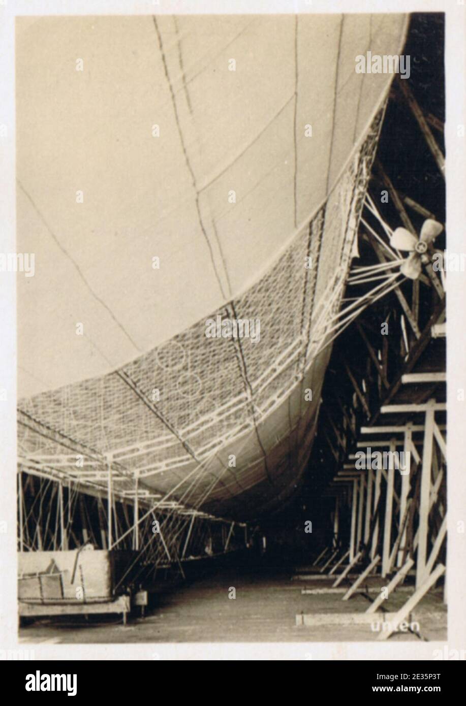 Lz 1 hi-res stock photography and images - Alamy