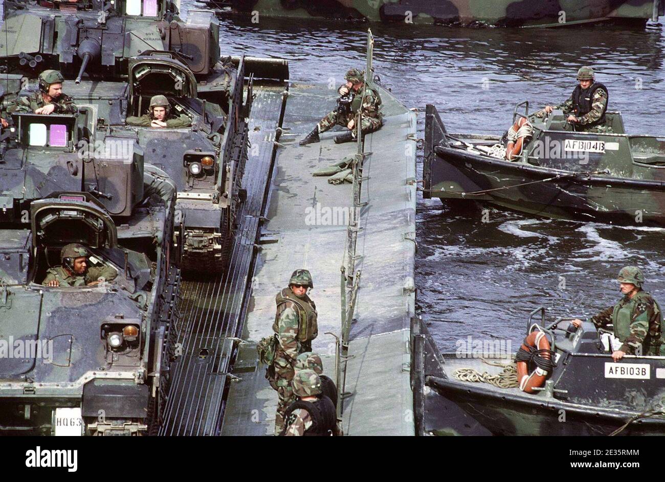 M2 Bradley Fighting Vehicles on pontoon bridge Stock Photo - Alamy