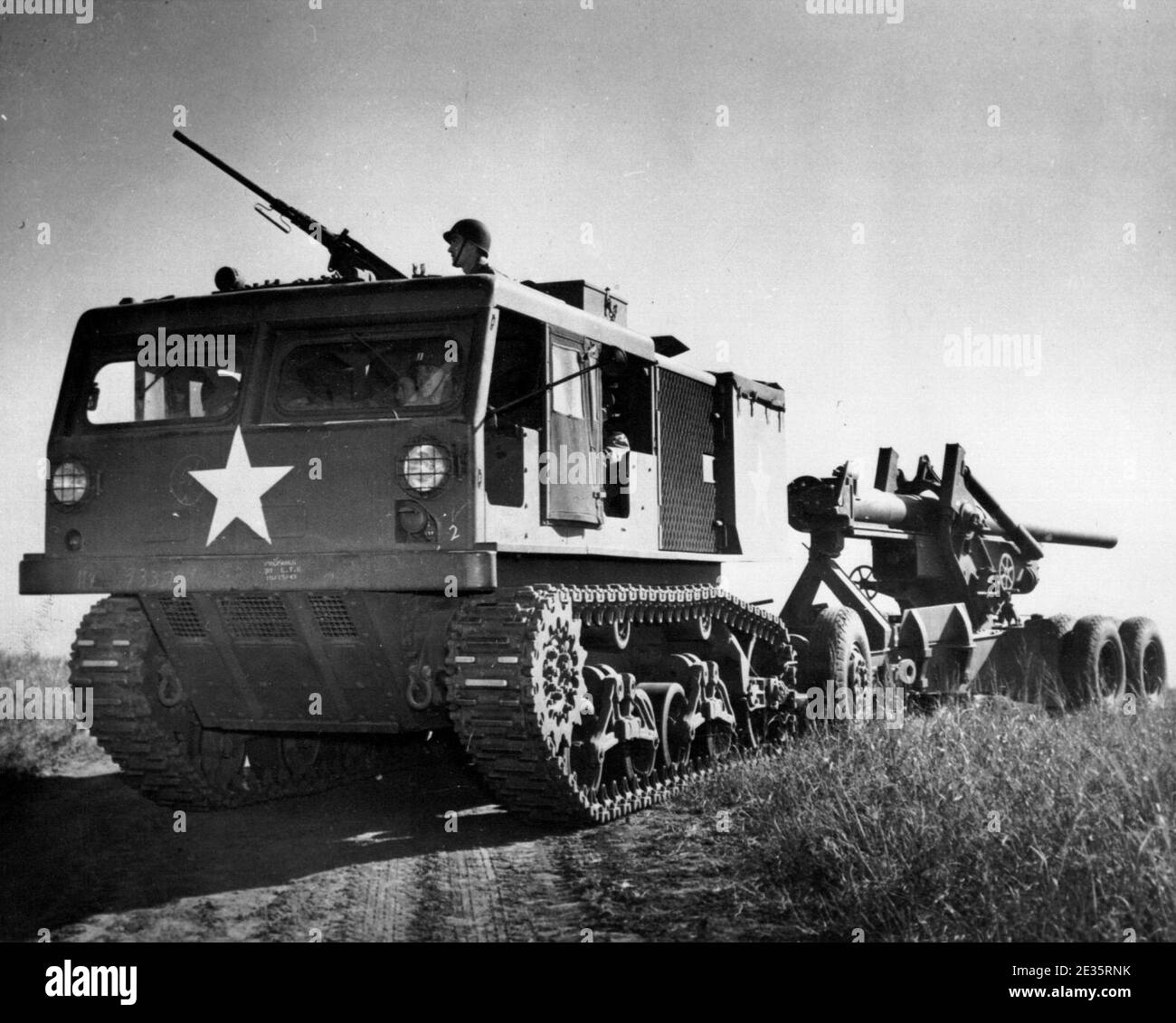 Long tows hi-res stock photography and images - Alamy