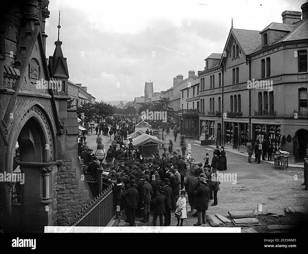 Machynlleth art hi-res stock photography and images - Alamy