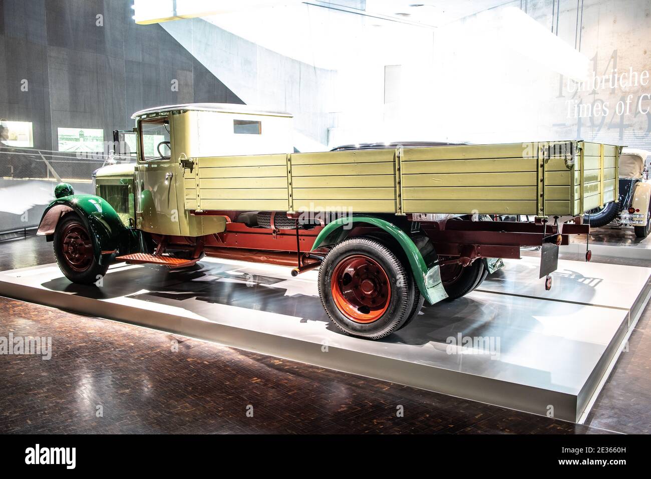 STUTTGART, GERMANY, 2019: 1932 Mercedes-Benz Lo2000 diesel platform ...