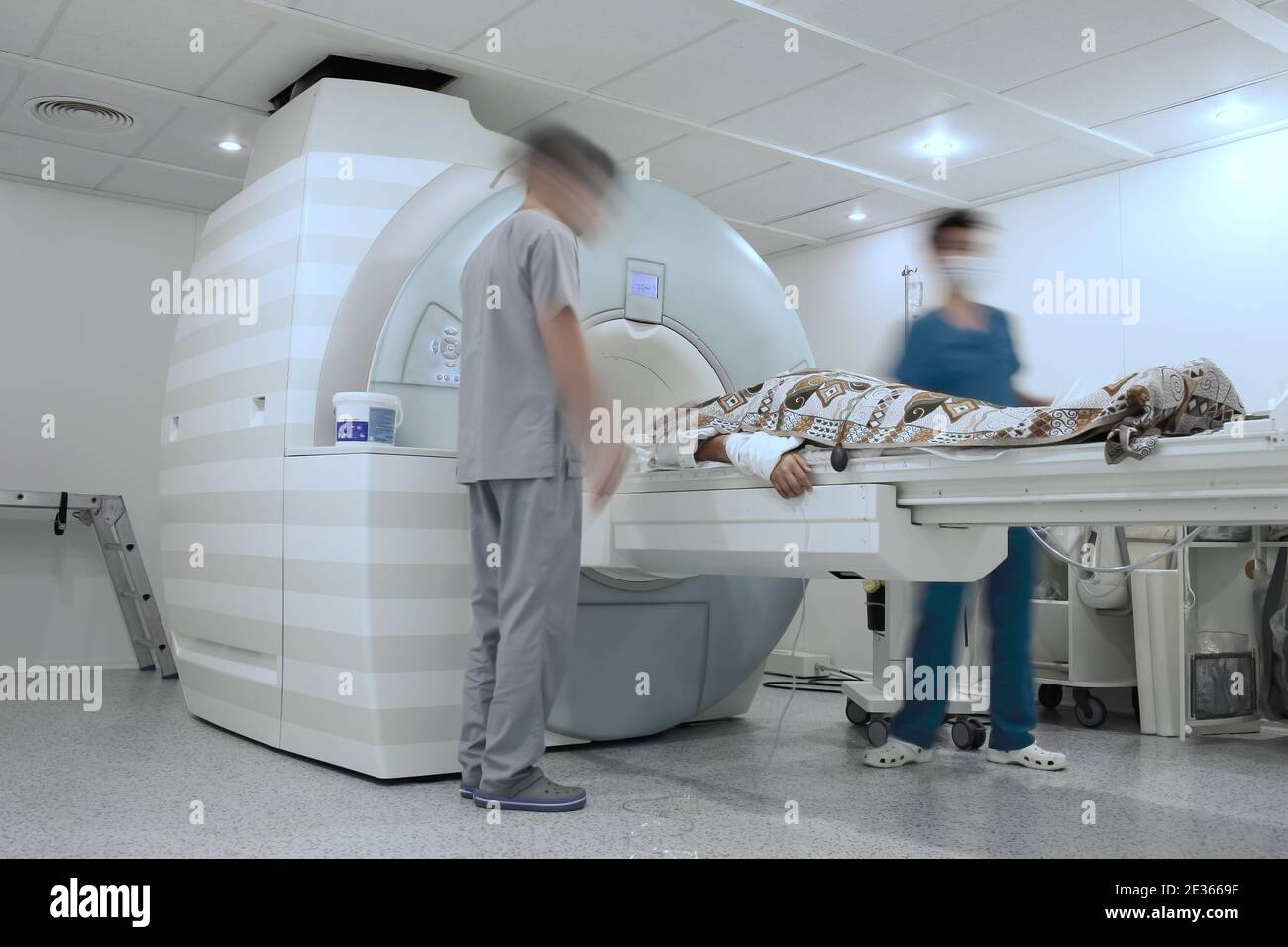 Imaging process hi-res stock photography and images - Alamy