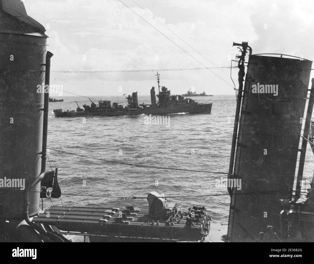 Mahan-class destroyers in the Pacific in 1942 Stock Photo - Alamy