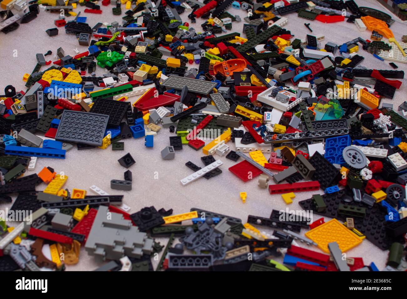 Scattered on the floor hi-res stock photography and images - Alamy