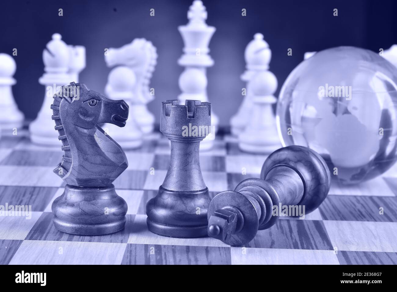 Start chess game hi-res stock photography and images - Alamy