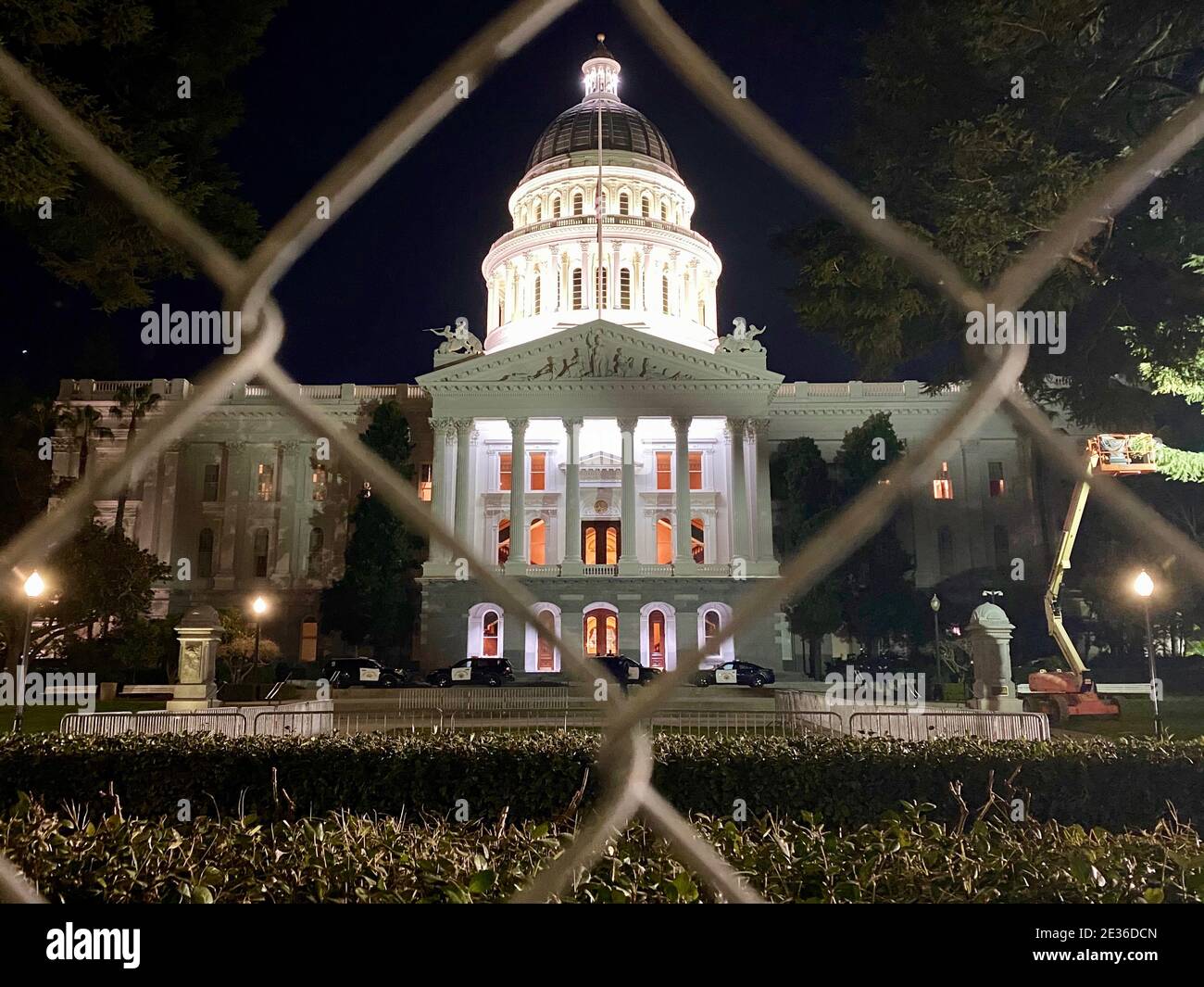 Temp a fence hi-res stock photography and images - Alamy