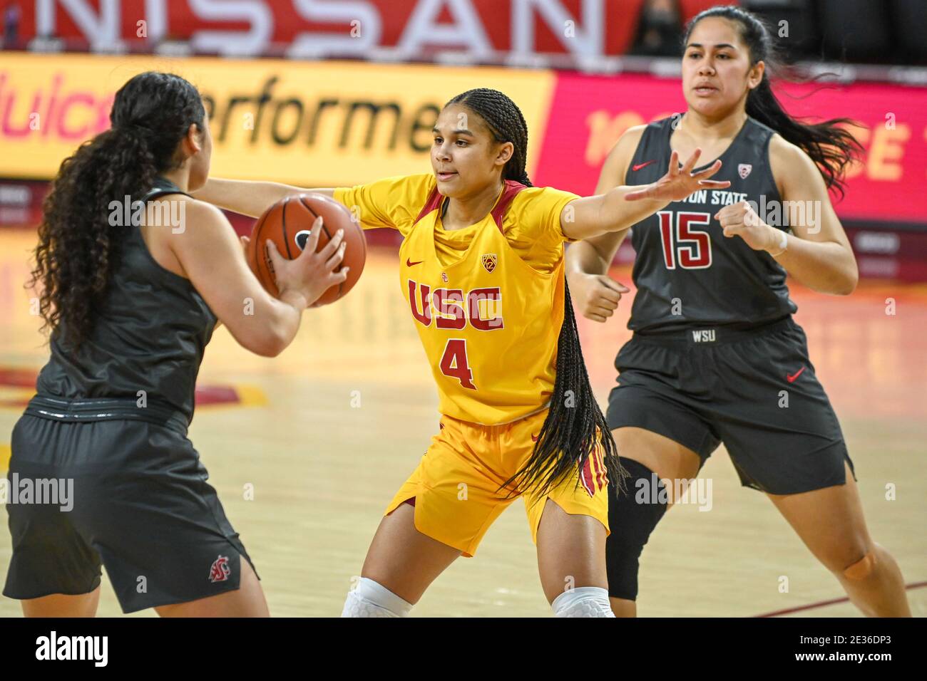 Southern California Trojans guard Endyia Rogers (4) during an NCAA ...