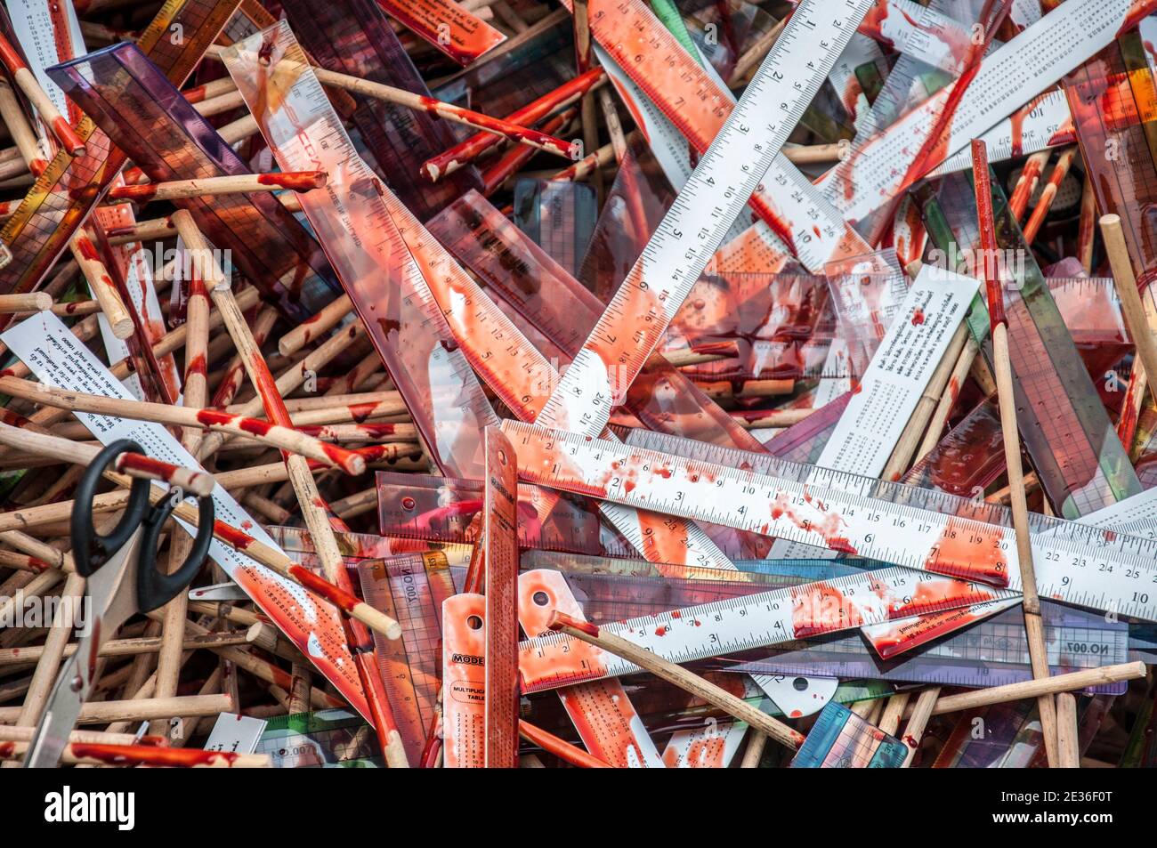 Piled bamboo sticks hi-res stock photography and images - Alamy