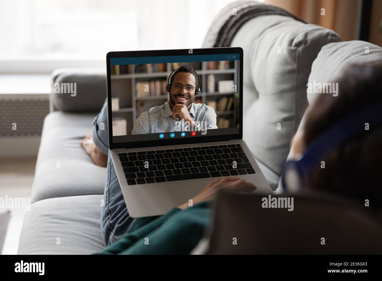 Digital talk hi-res stock photography and images - Alamy