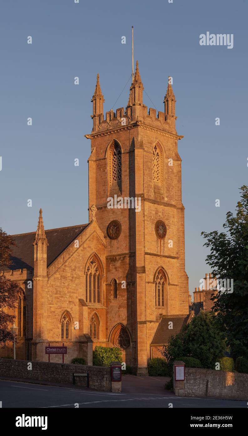 Somerset architecture building parish hi-res stock photography and ...